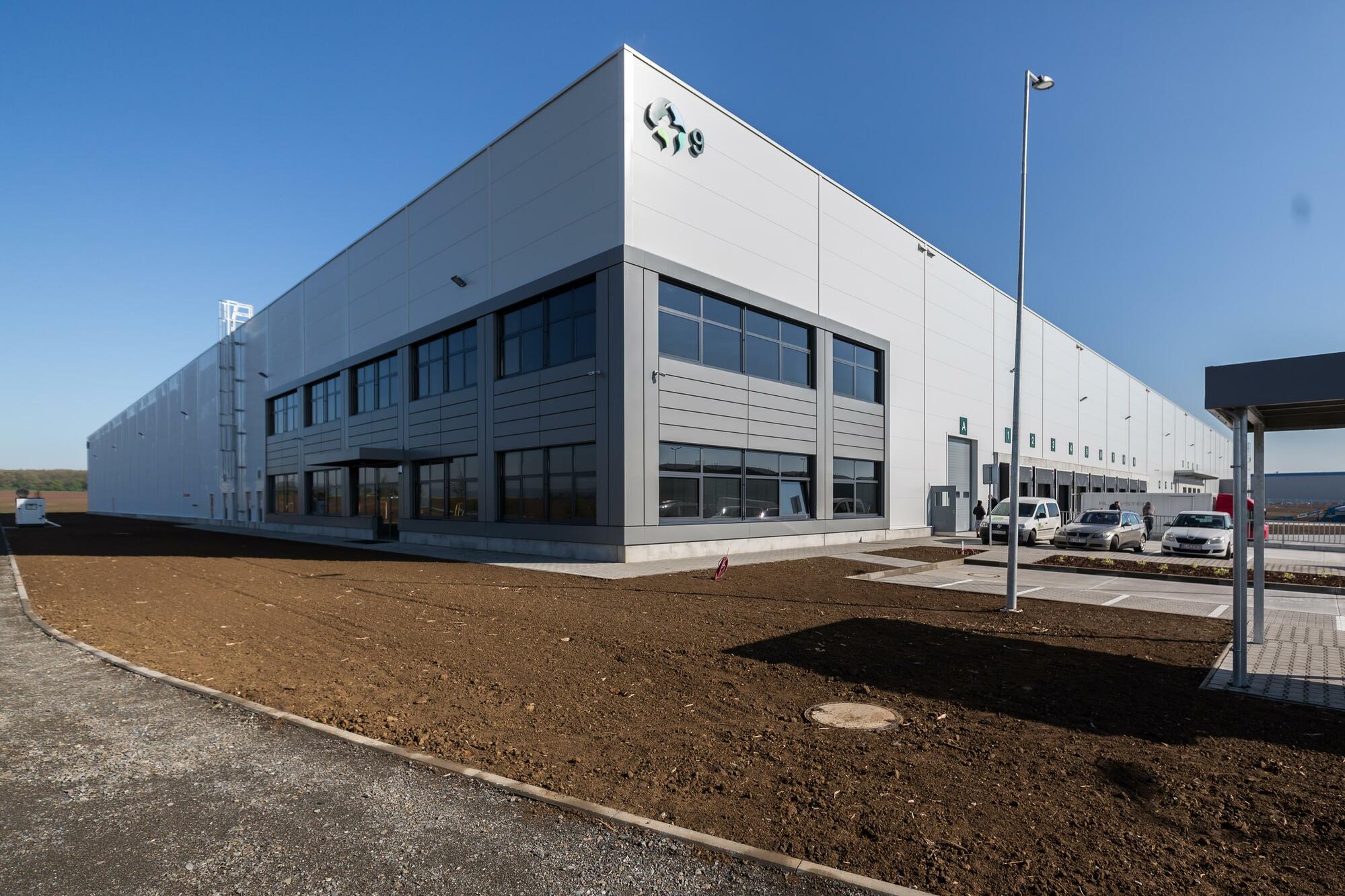 Prologis Park Senec - DC9 - sklady na prenájom | CBRE Firemné reality